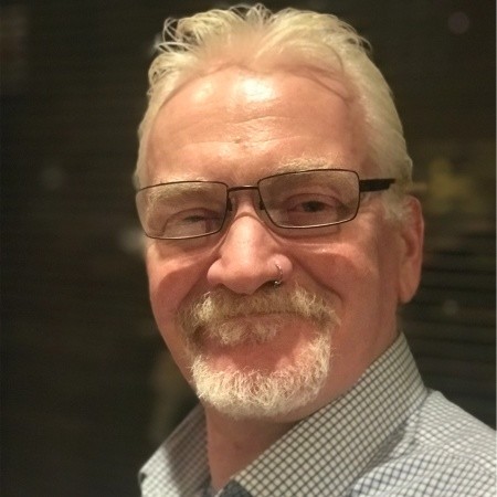 Mark Kennard - AKA Snowmeister - Web Developer